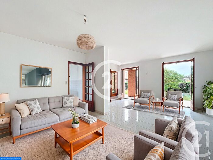 Maison à vendre - Lavaur - 5 pièces - 3 chambres