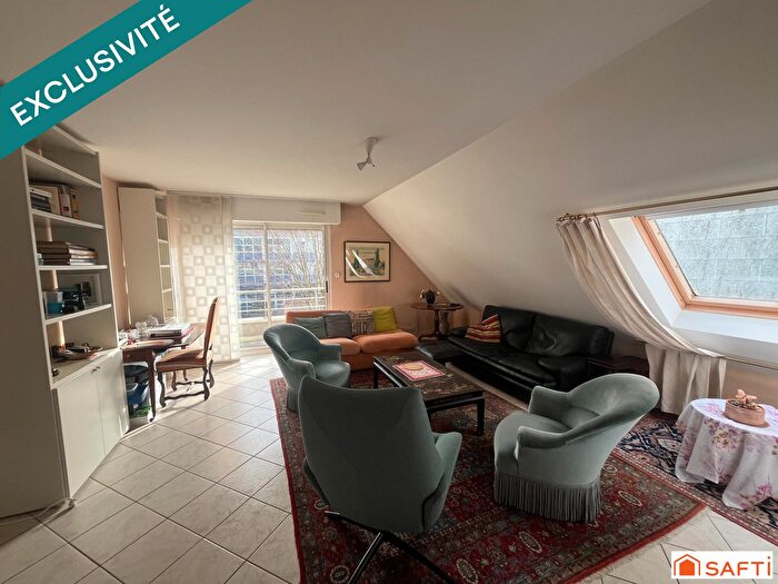 Appartement à vendre - Quimper, Centre-ville - 4 pièces - 2 chambres