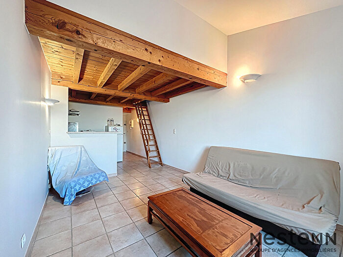 Appartement à louer - Trets - 2 pièces - 1 chambre