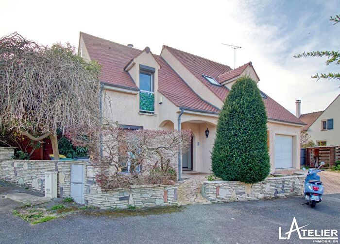 Maison à vendre - Mareil-Marly - 9 pièces - 6 chambres