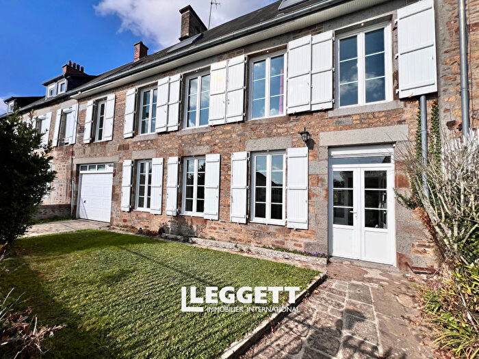 Maison à vendre - Saint-Germain-de-Tallevende-la-Lande-Vaumont - 9 pièces - 6 chambres