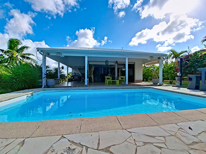 Maison à vendre - Le Lamentin - 4 pièces - 3 chambres