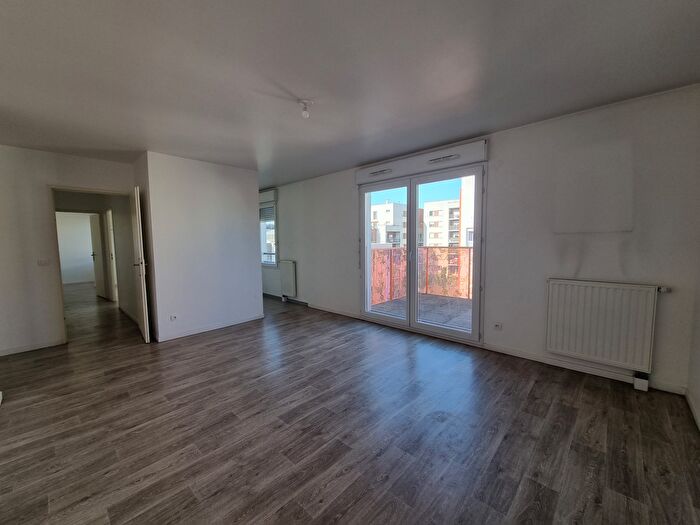 Appartement 3 pièces à Saint-Denis, La Plaine Saint-Denis, à vendre