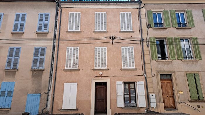 Maison à vendre - Digne-les-Bains, Centre-ville, Bourg - 10 pièces - 6 chambres