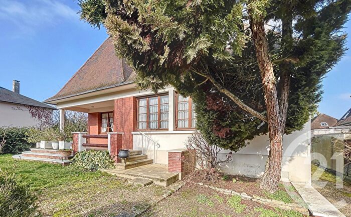 Maison à vendre - Évreux, Centre-ville - 6 pièces - 4 chambres