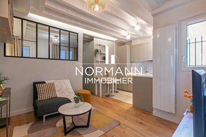 Paris 3ème, Enfants Rouges, Bretagne : Appartement 2 pièces à vendre