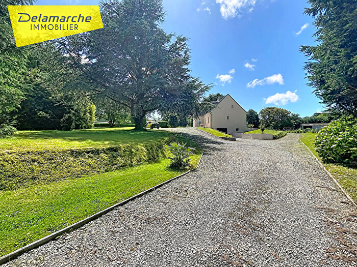 Saint-Sauveur-la-Pommeraye : Maison 7 pièces à vendre