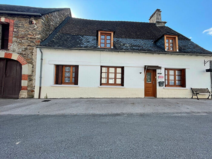 Maison 6 pièces à vendre à Champs-sur-Tarentaine-Marchal