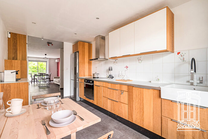 Appartement à louer - Lyon e , Guillotière - 3 pièces - 2 chambres