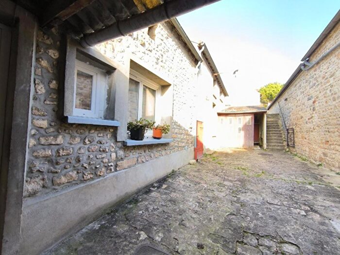 Maison à vendre - Boutigny-sur-Essonne - 4 pièces - 3 chambres