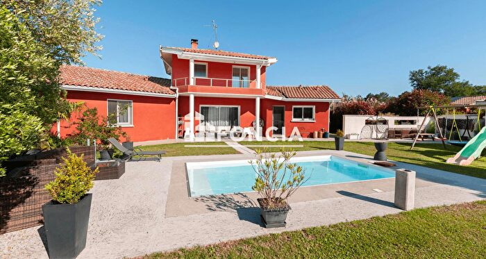 Rivière-Saas-et-Gourby - Maison 7 pièces à vendre