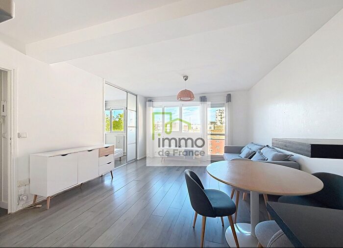 Lille, Centre-ville, Euralille : Appartement 2 pièces à vendre