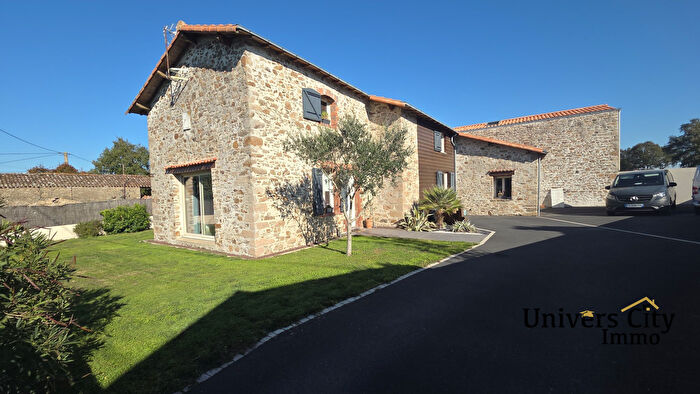 Maison à vendre - Legé - 5 pièces - 4 chambres