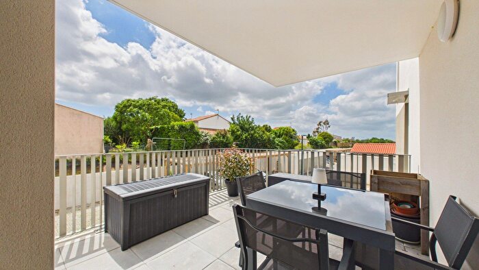 Appartement 5 pièces à Nieul-sur-Mer, à vendre