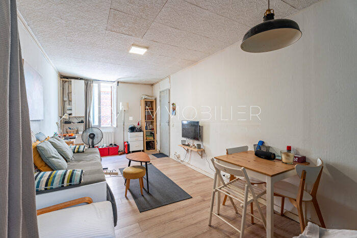 Appartement à vendre - Marseille e , Baille - 1 pièce - 1 chambre