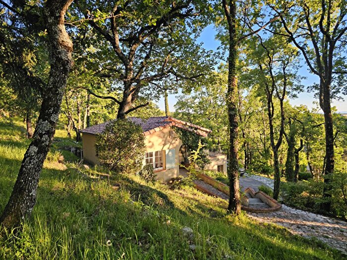 Maison 4 pièces à vendre - Saint-Vallier-de-Thiey
