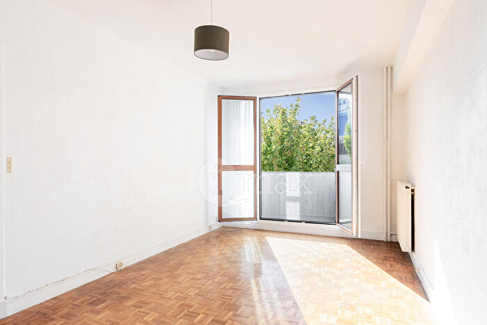 Asnières-sur-Seine, Bécon, Bourguignons : Appartement 2 pièces à vendre