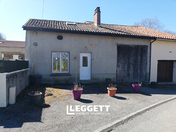 Maison à vendre - Bussière-Poitevine - 2 pièces - 2 chambres