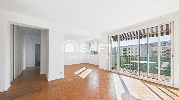 Appartement à vendre - Saint-Cloud, Fouilleuse, Val dOr - 4 pièces - 2 chambres