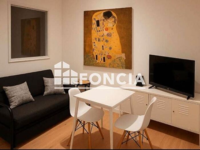 Appartement à louer - Vieux Port, Sète - 1 pièce