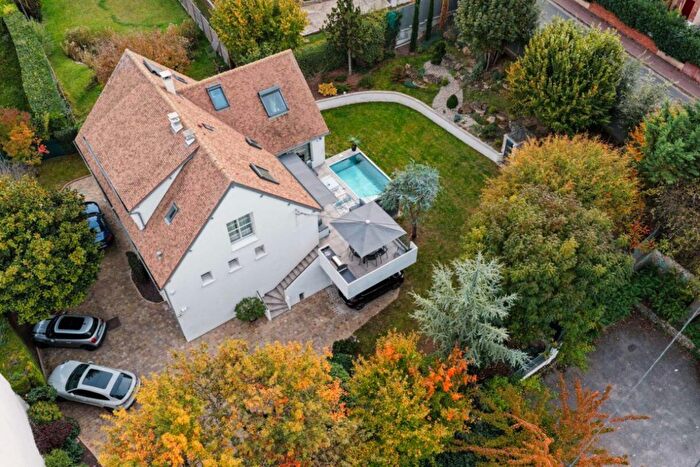 Maison 6 pièces à vendre à Verneuil-sur-Seine, Les Hauts de Verneuil, Les Coteaux de Verneuil, Côte Narbonne