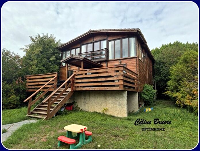 Maison 7 pièces à vendre à Juziers