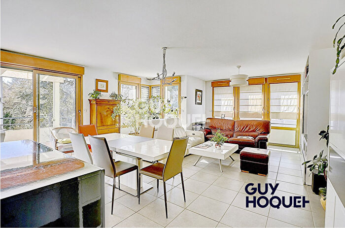 Appartement à vendre - Lyon e , Ménival, Battières, La Plaine - 5 pièces - 4 chambres