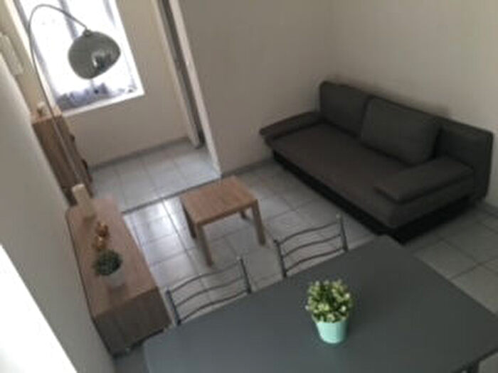 Appartement à louer - Carcassonne, Centre-ville - 2 pièces - 1 chambre