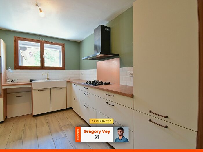 Maison 7 pièces à Noalhat, à vendre