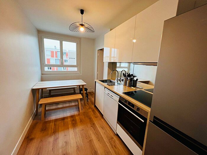 Croix Luizet, Villeurbanne - Appartement 4 pièces à louer