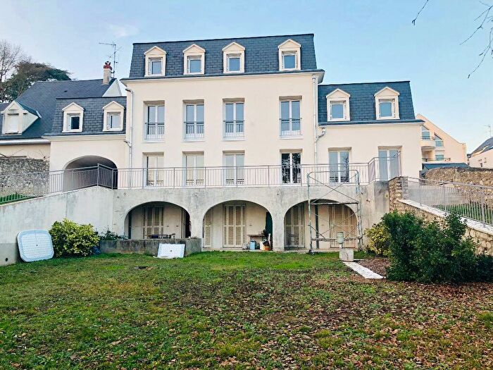 Appartement à louer - Cabochon Quiniere, Blois - 3 pièces - 2 chambres