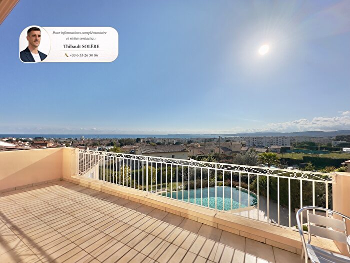Maison 5 pièces à vendre - Cagnes-sur-Mer, Le Val Fleuri