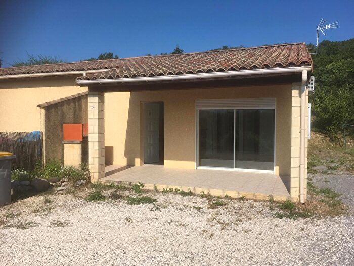 Lanas : Maison 2 pièces à louer