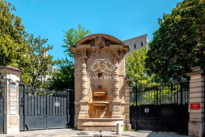 Paris 9ème, Clichy, Trinité - Appartement 3 pièces à vendre