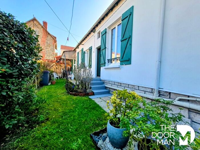 Maison à vendre - Argenteuil, Centre-ville - 6 pièces - 3 chambres