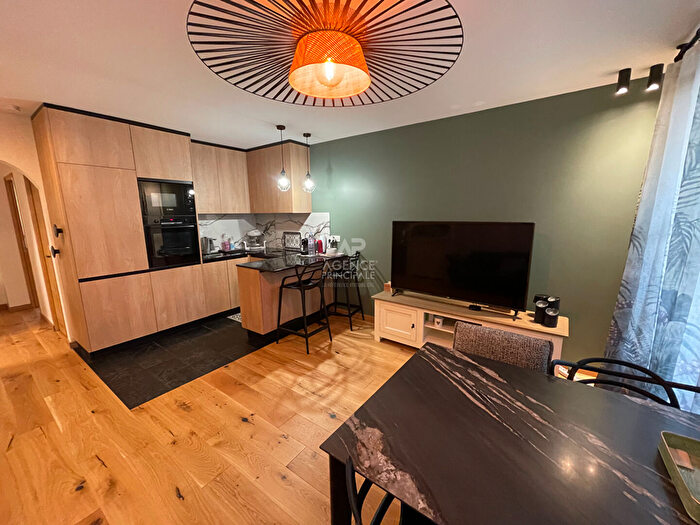 Appartement à vendre - Saint-Germain-en-Laye, Centre-ville, Quartiers forestiers - 3 pièces - 2 chambres