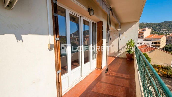 Saint Roch, Toulon : Appartement 3 pièces à louer