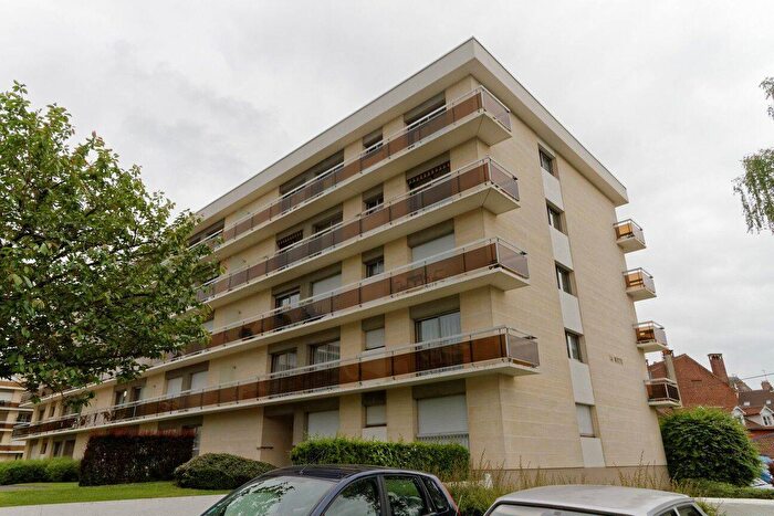 Appartement 5 pièces à louer à Avenues, Compiègne