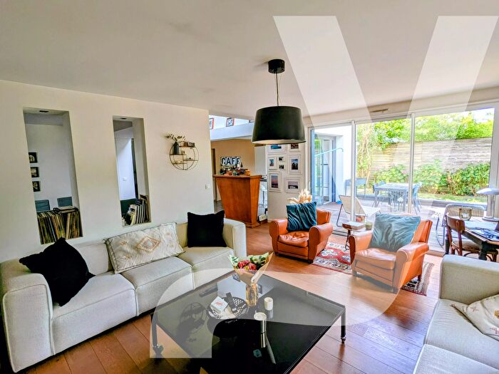 Maison à vendre - Nantes, Sainte-Thérèse, Rond-Point de Vannes - 7 pièces - 5 chambres