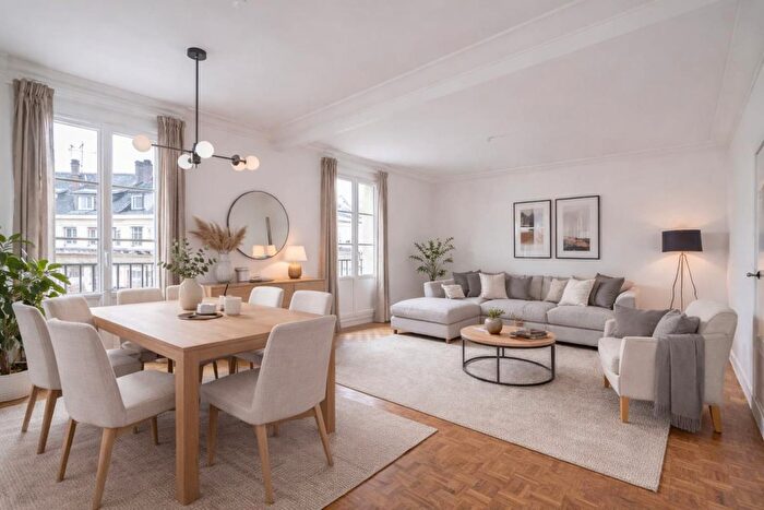 Appartement à vendre - Orléans - 4 pièces - 2 chambres