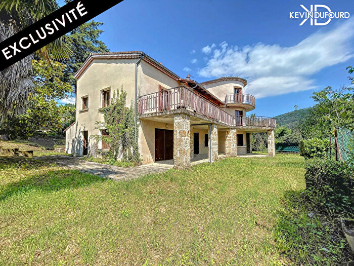 Maison 12 pièces à vendre à Lalevade-d'Ardèche