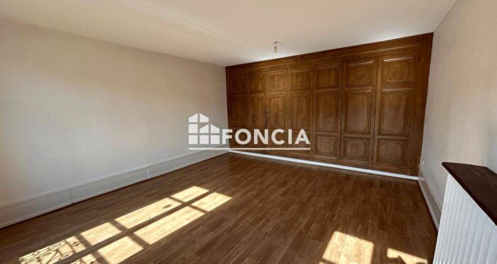 Appartement 3 pièces à Bourg-Argental, à louer