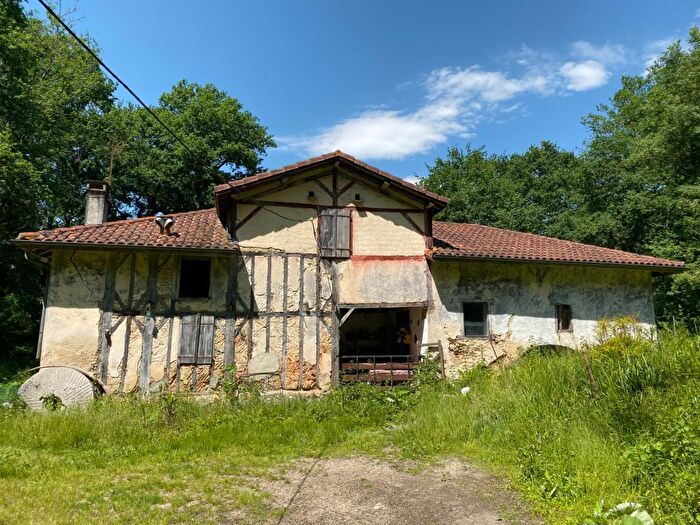 Maison 7 pièces à vendre à Arsague