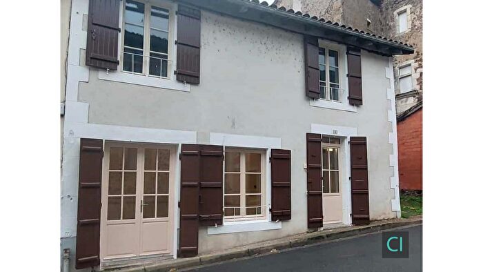 Maison à vendre - Availles-Limouzine - 4 pièces - 2 chambres