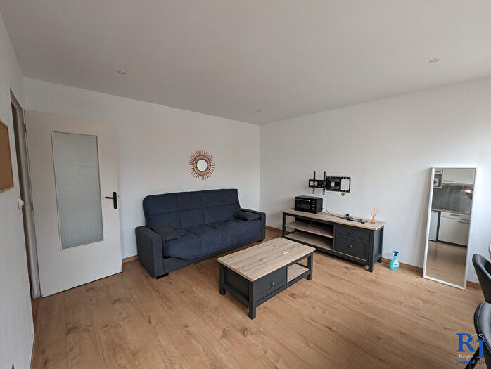 Appartement à louer - Grenoble, Bajatière - 1 pièce
