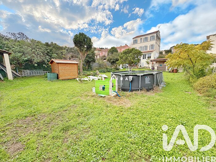 Maison à vendre - La Seyne-sur-Mer, Est - 8 pièces - 5 chambres