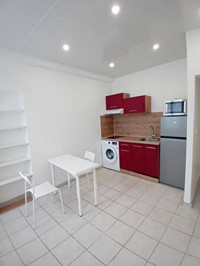 Appartement à louer - Port Ham-Village, Cergy - 1 pièce