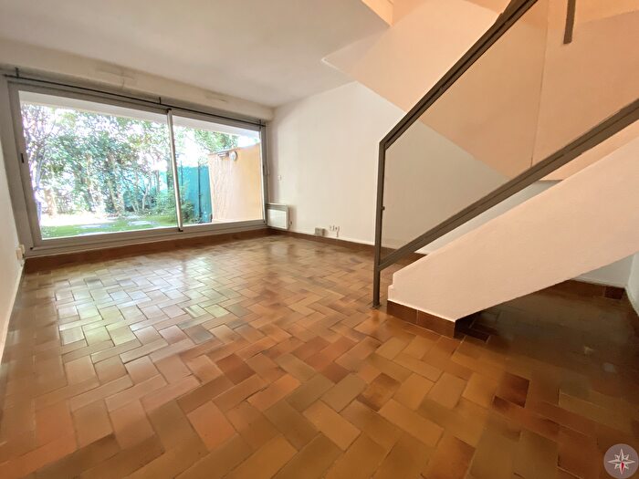 Appartement à louer - Montpellier, Les Cévennes, Clementville - 2 pièces - 1 chambre