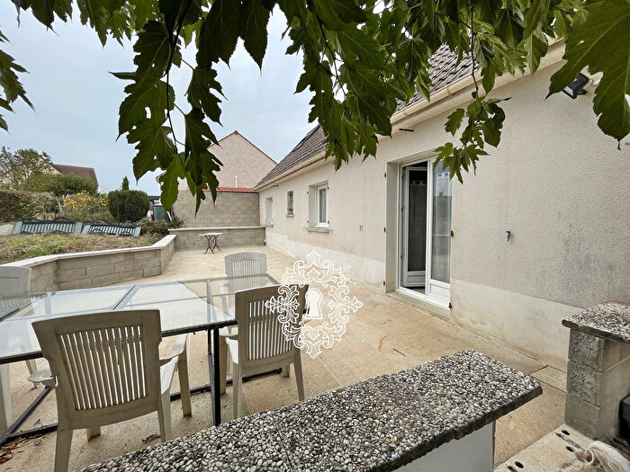 Fontaine-Fourches - Maison 5 pièces à vendre