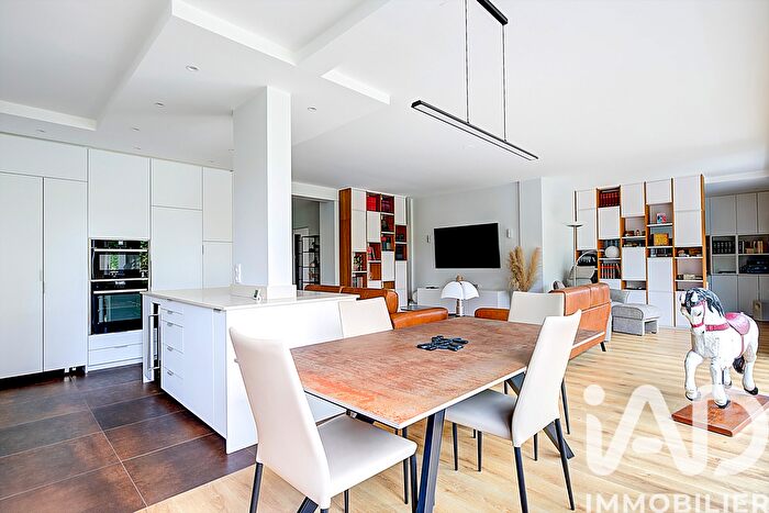 Appartement 5 pièces à L'Étang-la-Ville, à vendre